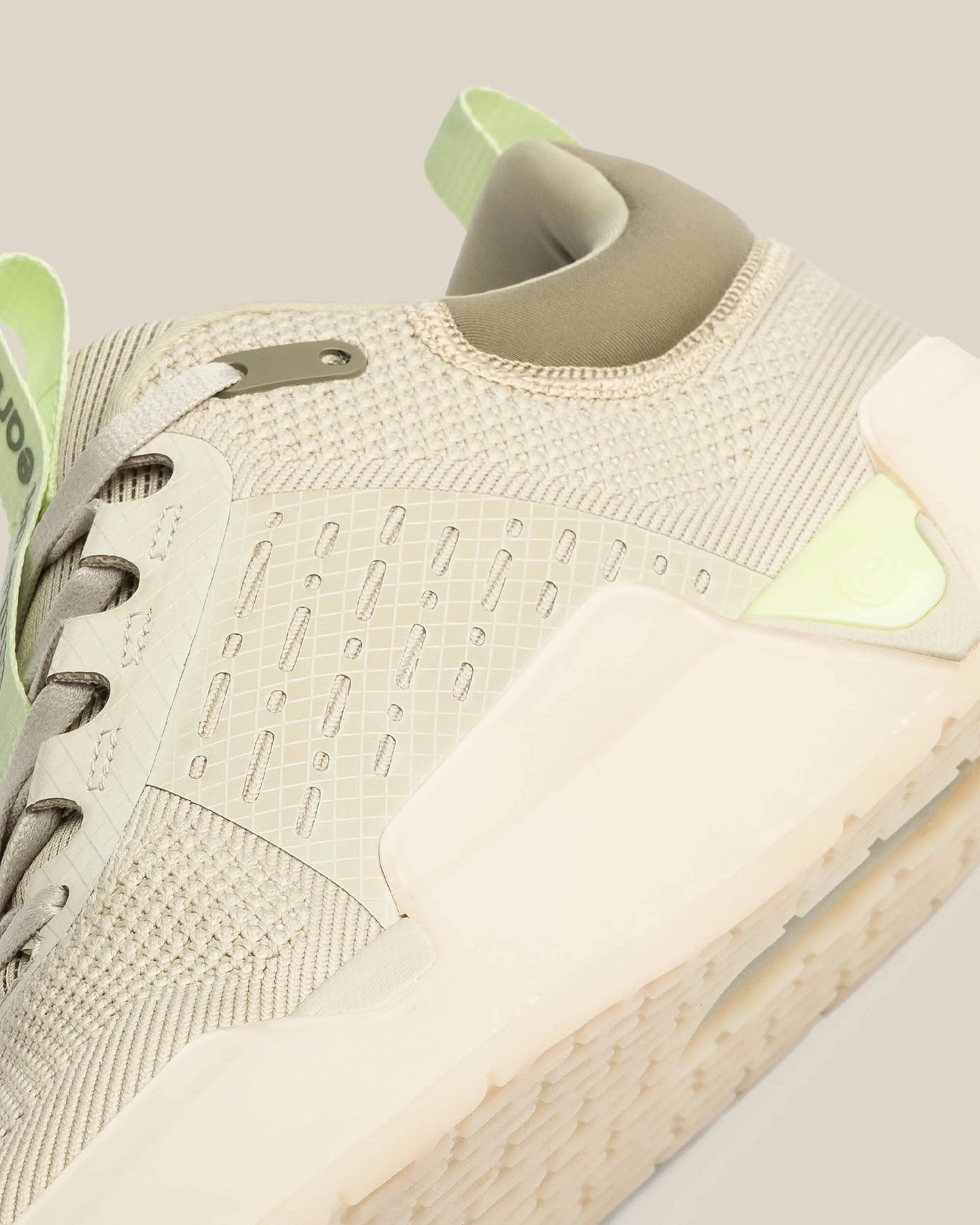 Buy WOE TRAIN DUNE/CITRON Online In Dubai, UAE – REP Global